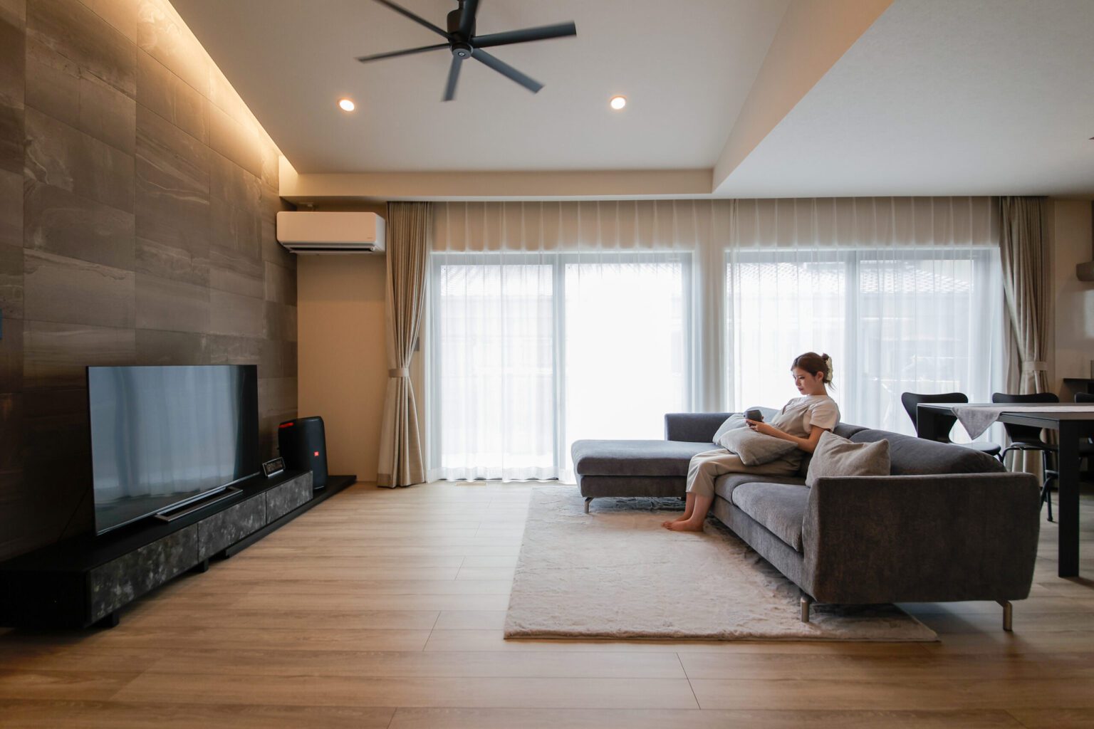 吹き抜けが心地よい開放感あふれる平屋 | 愛知 尾張の注文住宅｜WITHDOM Aichi Owari｜一級建築事務所・注文住宅・高級住宅